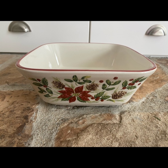 Longaberger | Kitchen | Vintage Longaberger Holiday 9x9 Bakeware Dish ...